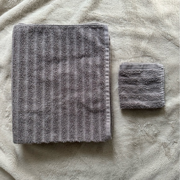 Bath | Bath Towel And Wash Rag Set | Poshmark